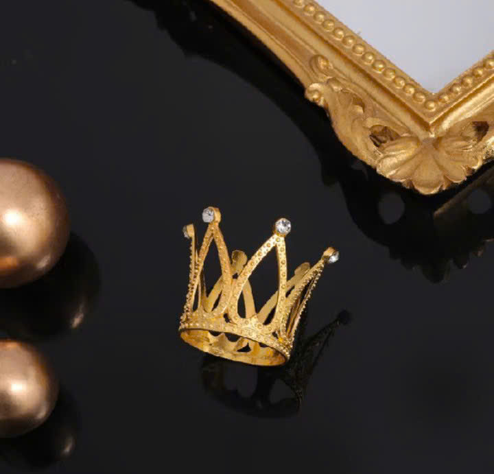 Vương Miện Kim Loại Mini Vàng - Siêu Thị Ngành Bánh - dungculambanh.com.vn