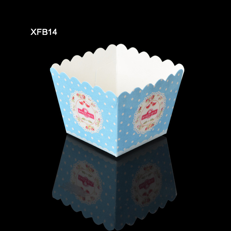 Ly Giấy Cupcake Vuông 100 Cái-Giao Kiểu Viền Và Họa Tiết Màu Ngẫu Nhiên ...